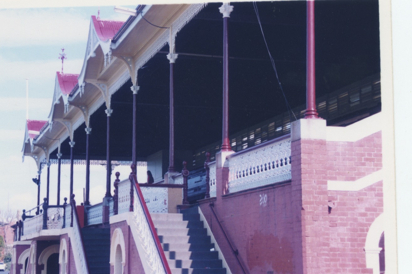 Queen Elizabeth Oval, Bendigo, Victoria | australianrules.com.au